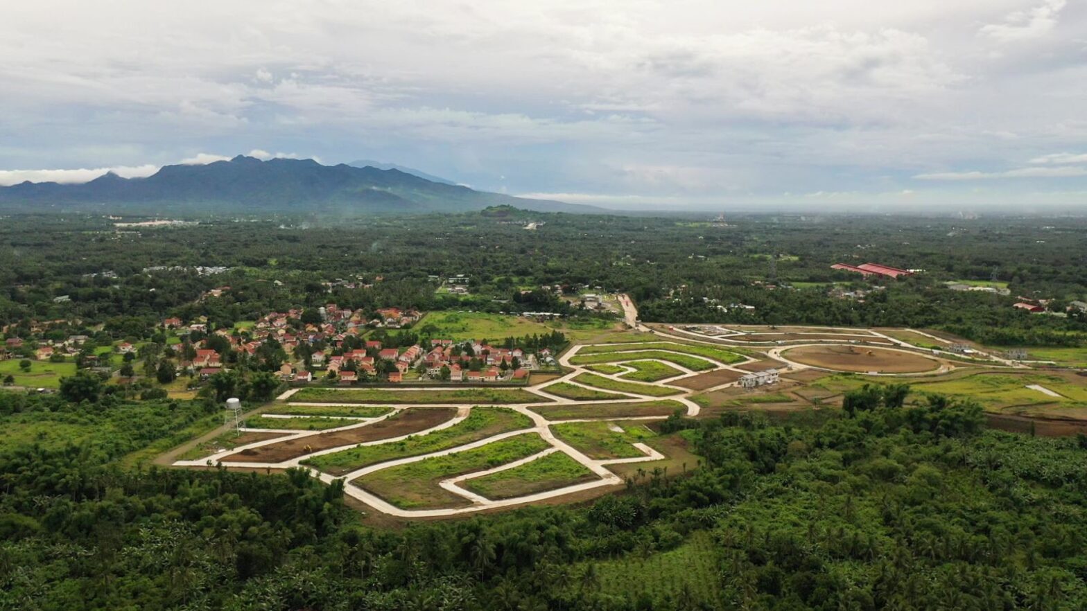 5 Reasons to Buy a Home in the Periveo Development | Golden Home Realty